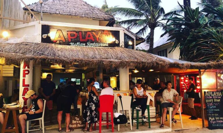 The 10 Best Bars in Boracay - Tourist Authority